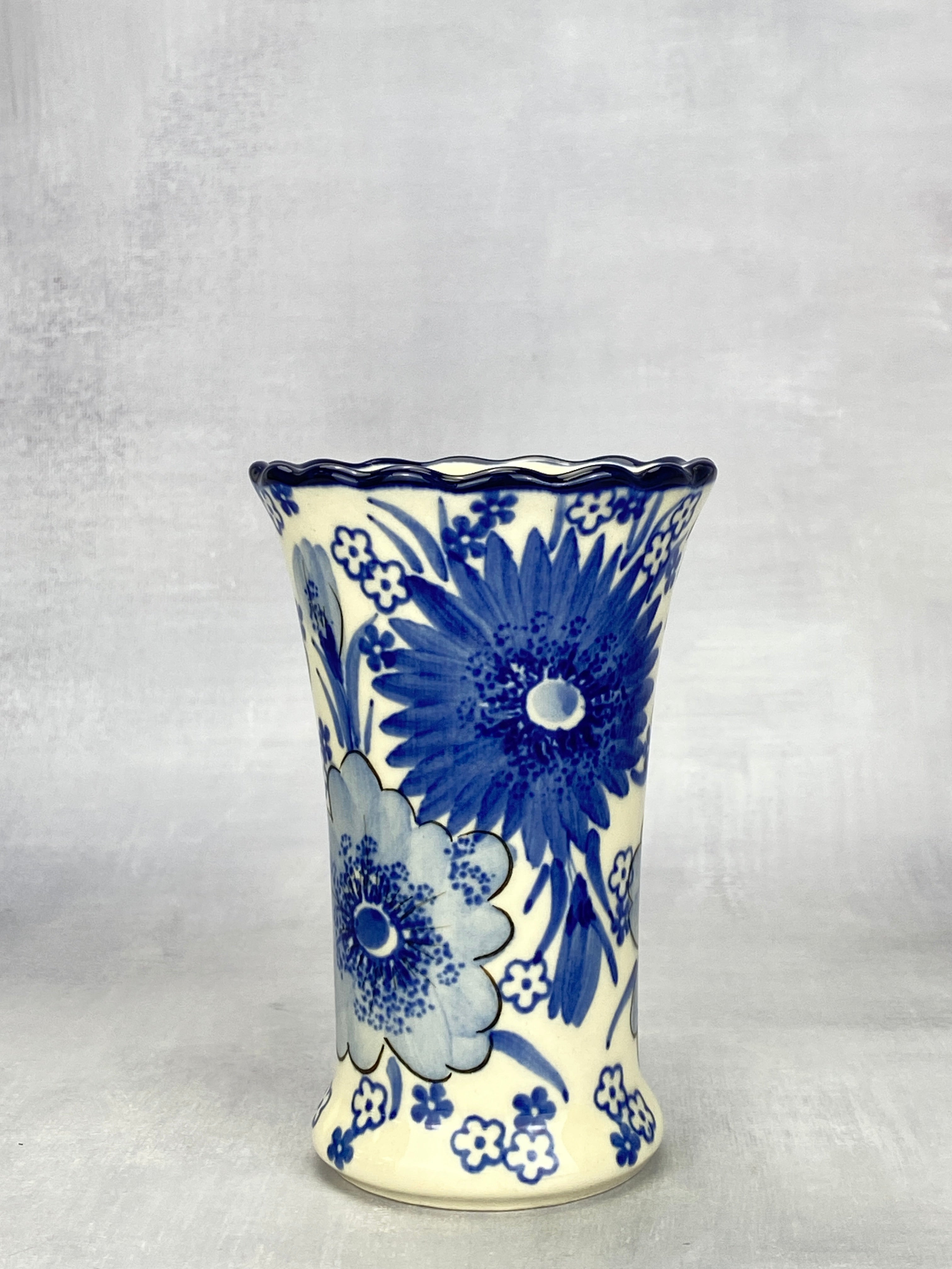 Ruffled Unikat Bud Vase - Shape 127 - Pattern U5176 – Polish Pottery ...