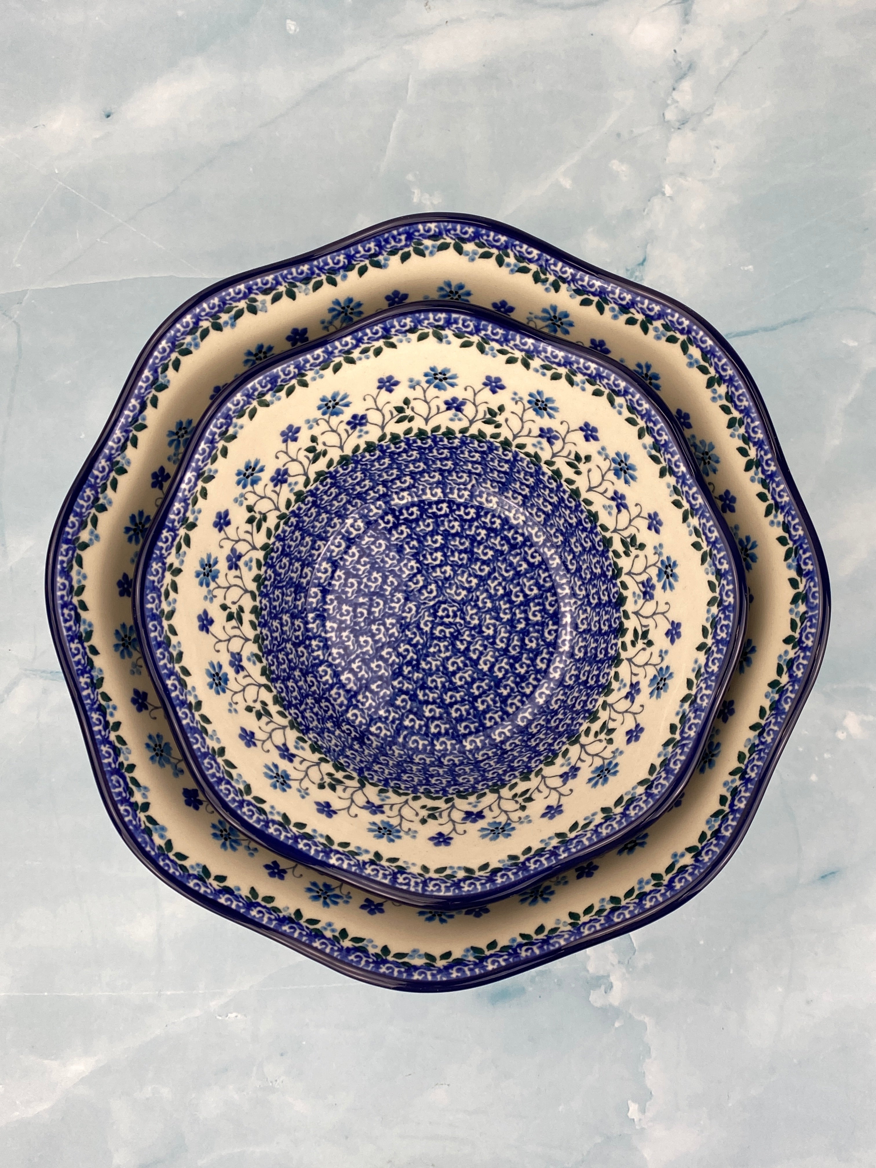 Medium Wavy Bowl - Shape 691 - Pattern 2785 – Polish Pottery Westlake