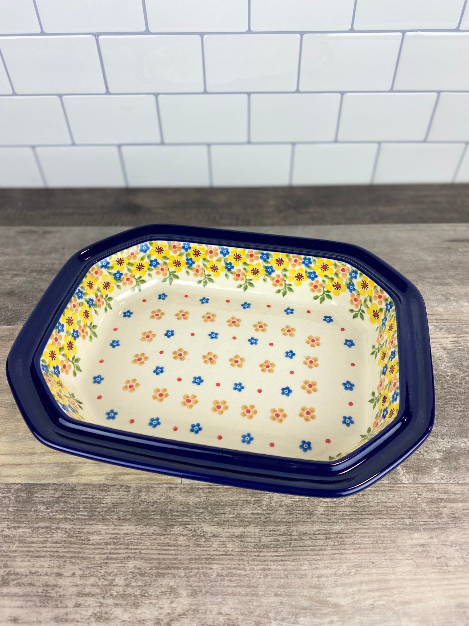 Rectangular Covered Baker - Shape 662 - Pattern 2225 – Polish Pottery ...